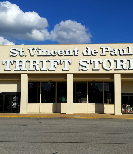 enormous missouri thrift srore ftr