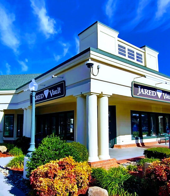 enormous outlet mall tennessee ftr