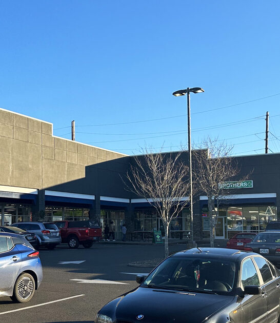 enormous outlet oregon malls ftr