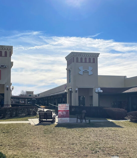 expansive maryland outlet mall ftr