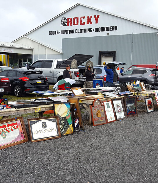 flea pennsylvania market treasures ftr