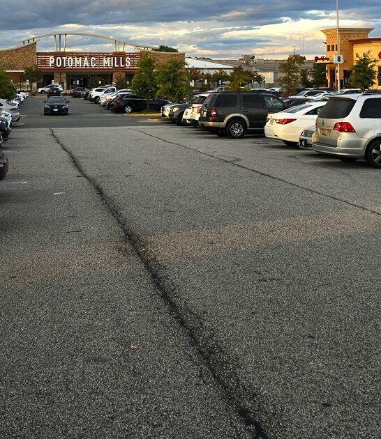 gigantic virginia outlet mall ftr