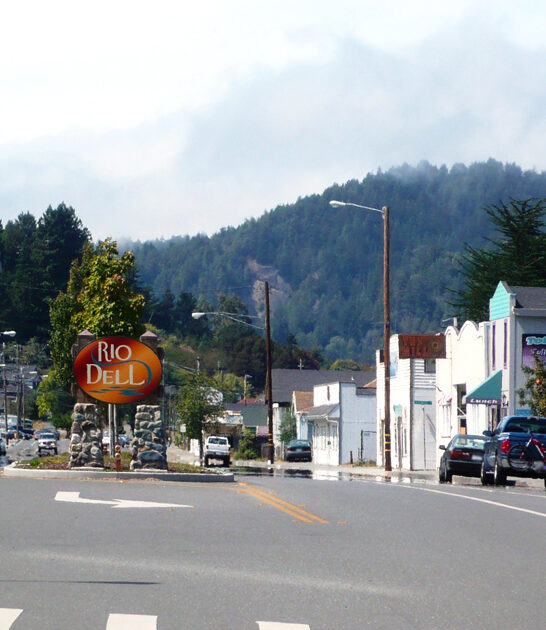 gorgeous simple california town ftr