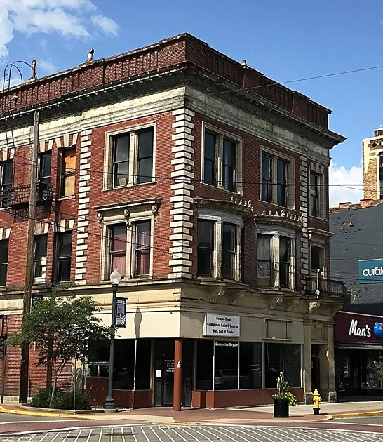 gorgeous tiny pennsylvania town ftr