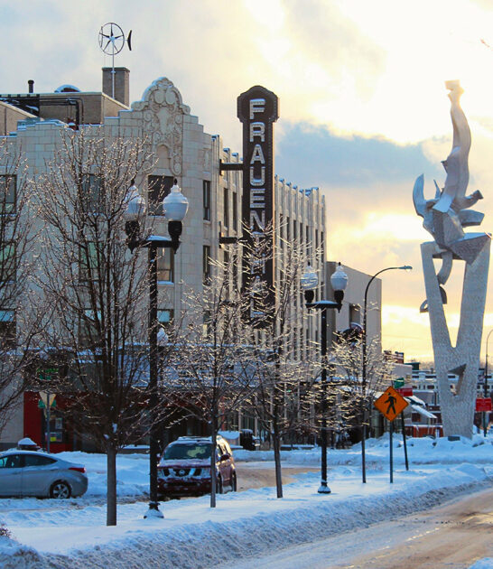 gorgeous towns vacation michigan ftr