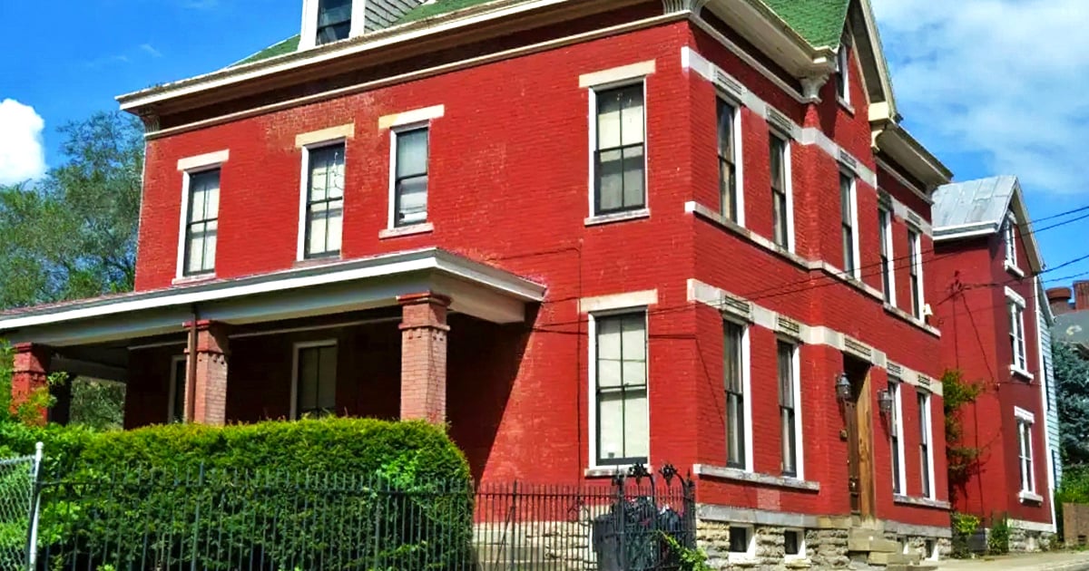 The 19th-Century Rectory In Ohio You Don’t Want To Visit After Dark
