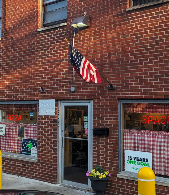 hole wall pizzerias ohio ftr