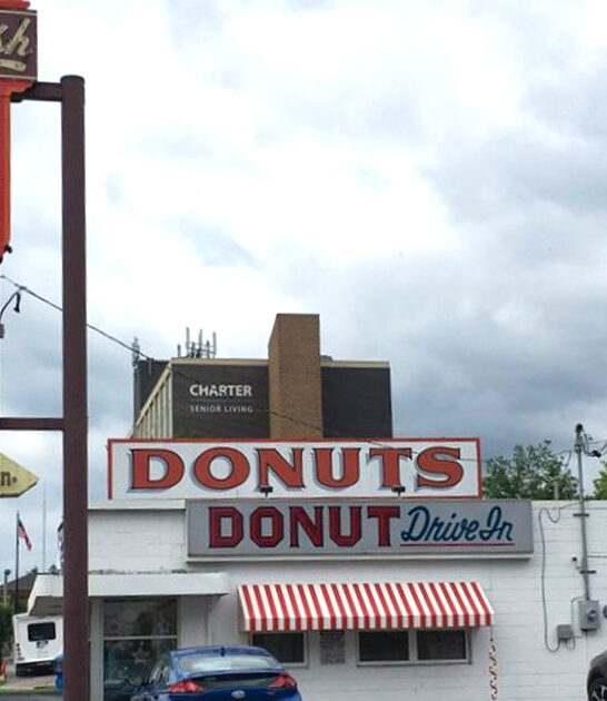 iconic donut shops missouri ftr