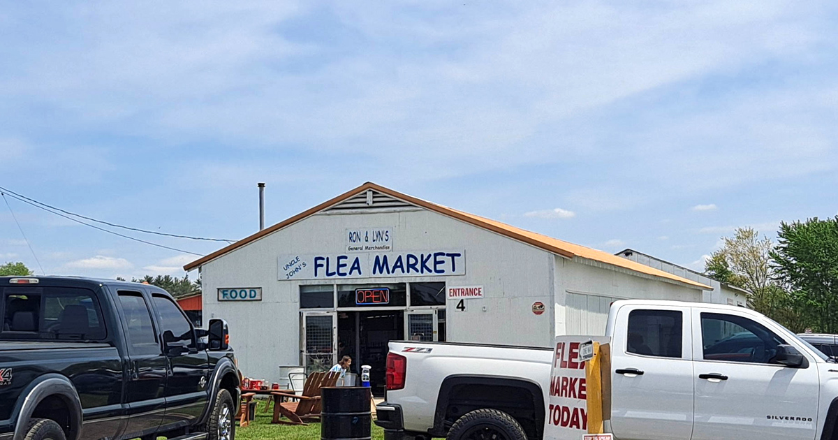The Massive Flea Market In Indiana Where You Can Shop All Day For Just $40