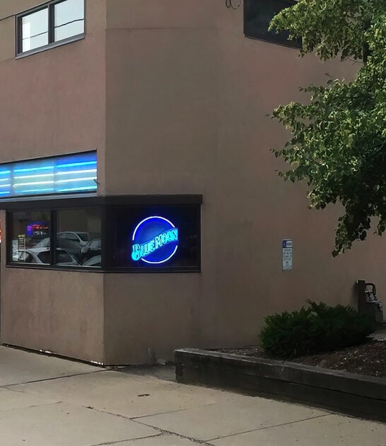 insanely burgers paradise wisconsin ftr