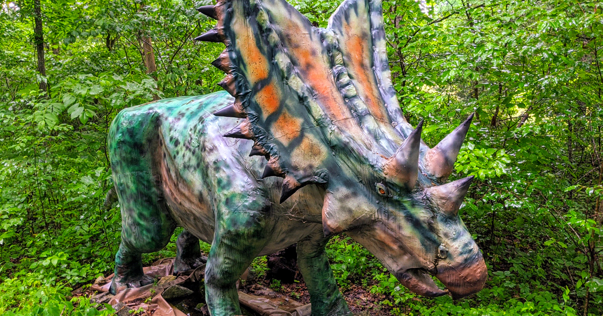 This Fascinating Dinosaur Park In Tennessee Will Bring Out Your Inner Child