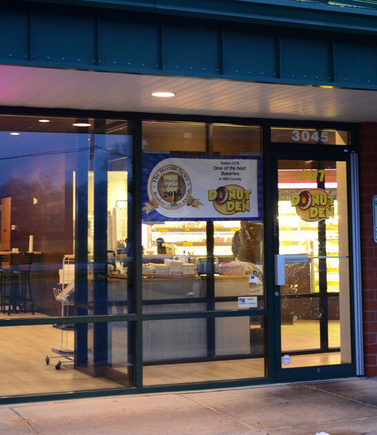 legendary donut shops illinois ftr