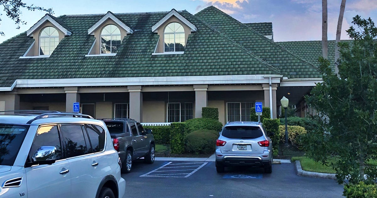 The Legendary All-You-Can-Eat Buffet In Florida That Locals Can’t Stop ...