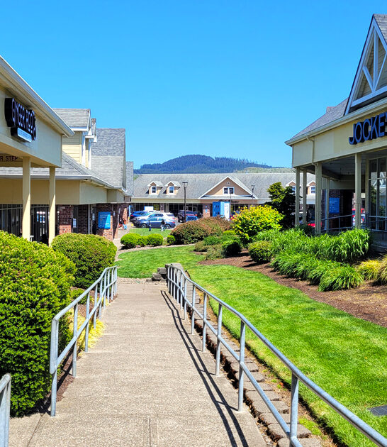 mall oregon outlet enormous ftr