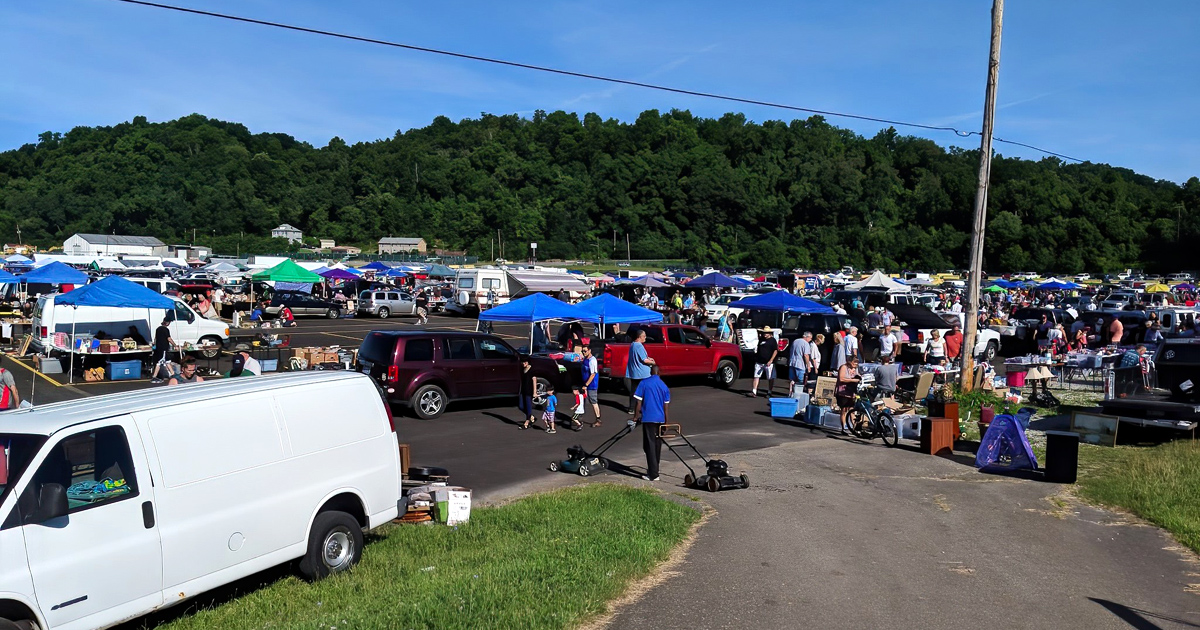 10 Massive Flea Markets In Pennsylvania Where You’ll Find Rare ...