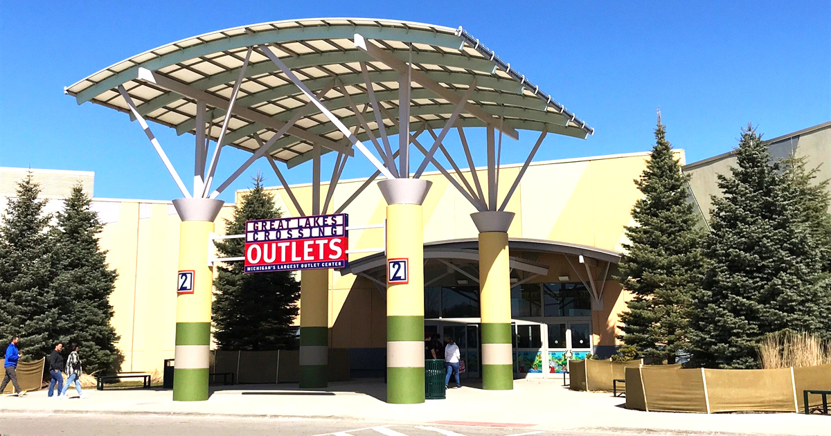 6 Enormous Outlet Malls In Michigan That Are Absolutely Worth The Drive