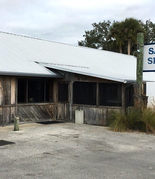 modest florida seafood restaurant ftr