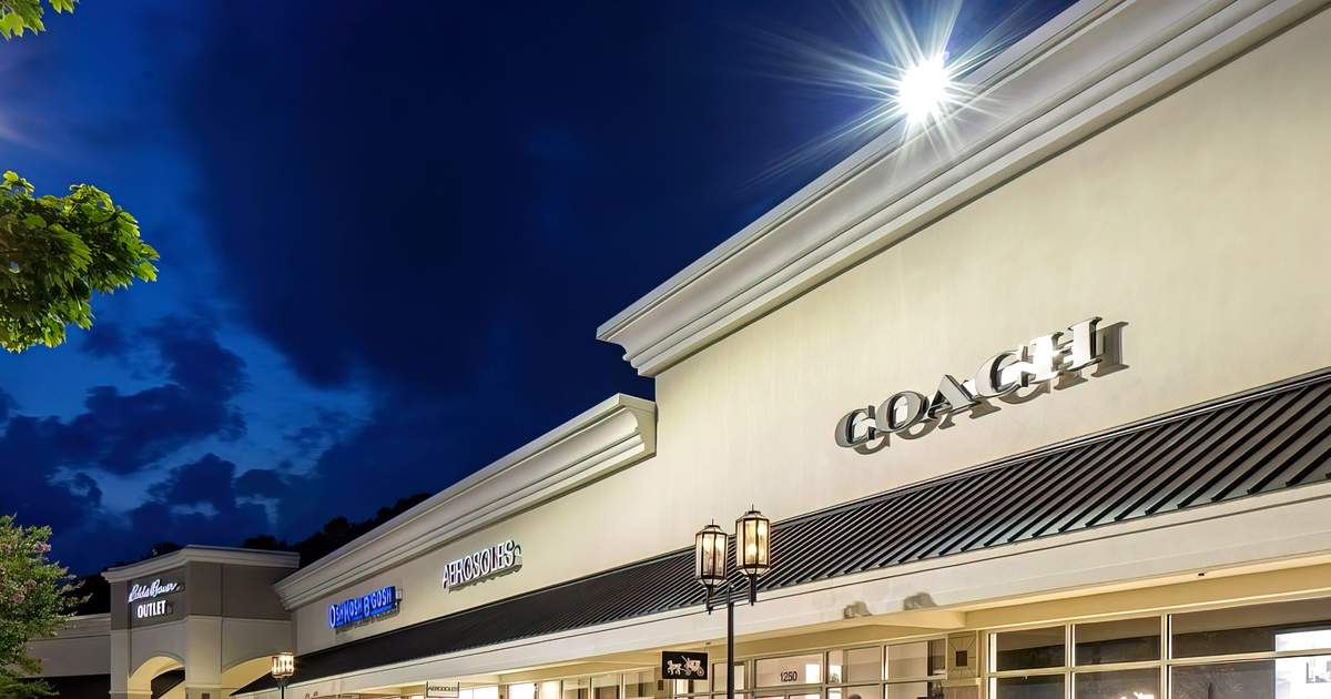 6 Massive Outlet Malls In North Carolina That Sound Too Good To Be Real