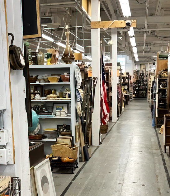 nostalgic antique pennsylvania shop ftr