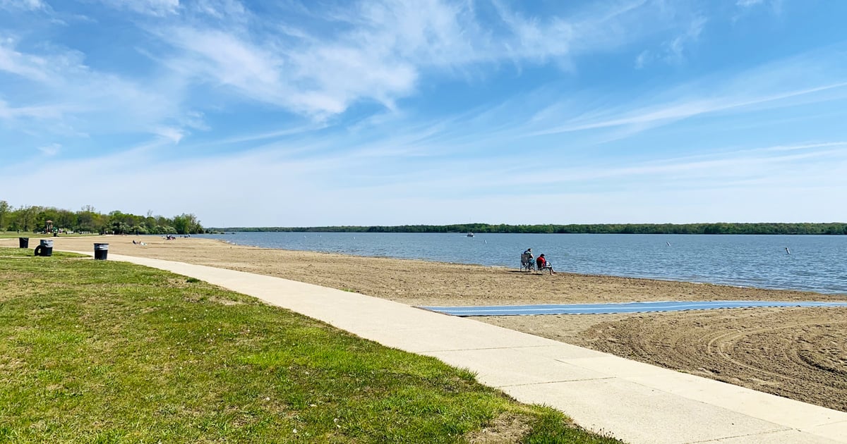 This Gorgeous Lake Beach In Ohio Is One The Midwest’s Best-Kept Secrets