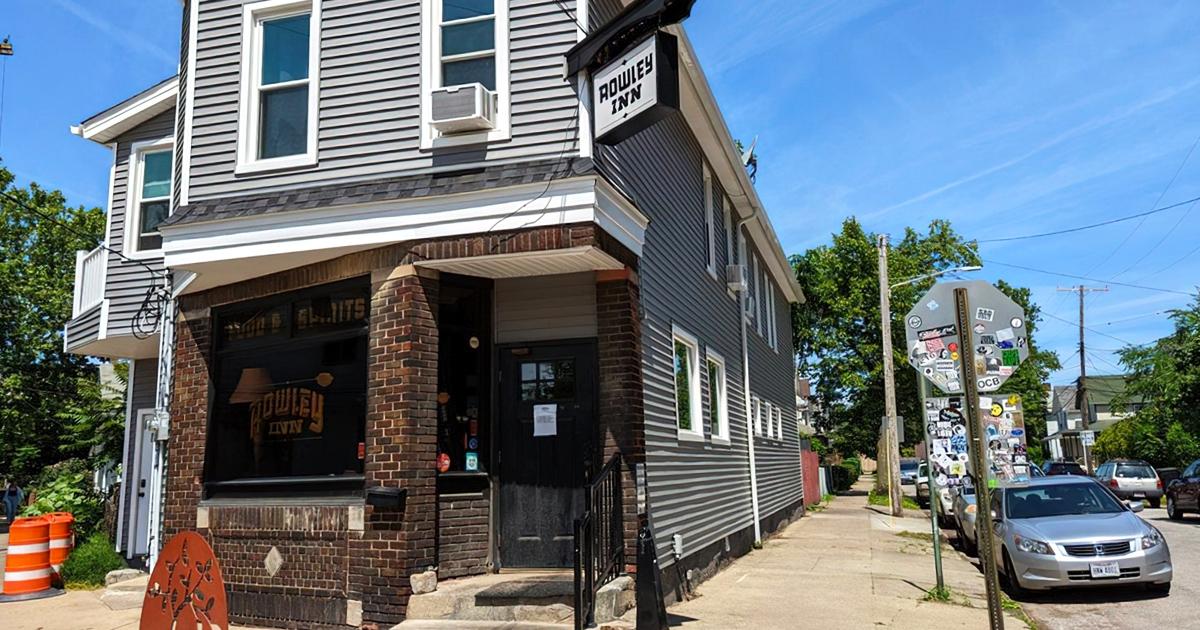 This Old-Timey Restaurant In Ohio Serves Up The Best Tater Tots You’ll ...