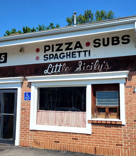 ohio traditional pizza dining ftr