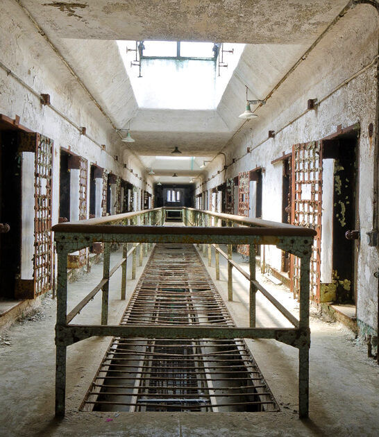 old jail pennsylvania dark ftr