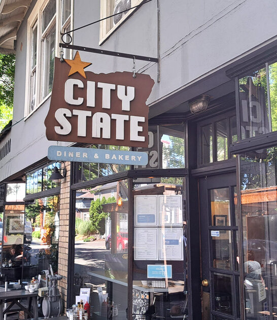 oregon charming breakfast diner ftr