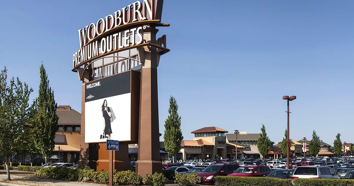 6 Enormous Outlet Malls In Oregon That Are Absolutely Worth The Drive