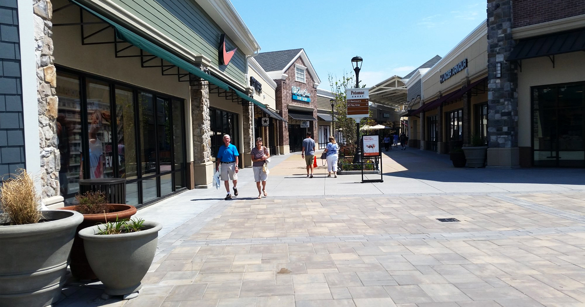 6 Enormous Outlet Malls In Virginia That Are Absolutely Worth The Drive