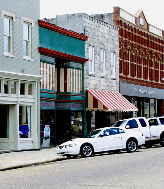 perfect charming town tennessee ftr