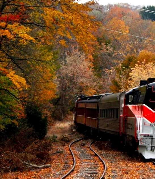 picturesque railroad pennsylvania train ftr
