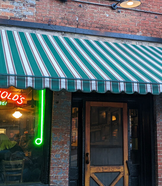 quirky bar ohio spaghetti ftr