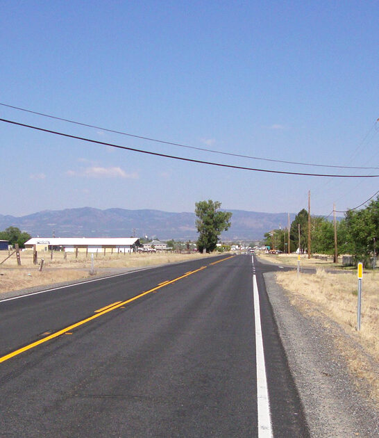 remote california town living ftr