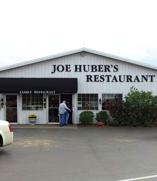 restaurant indiana charming chicken ftr
