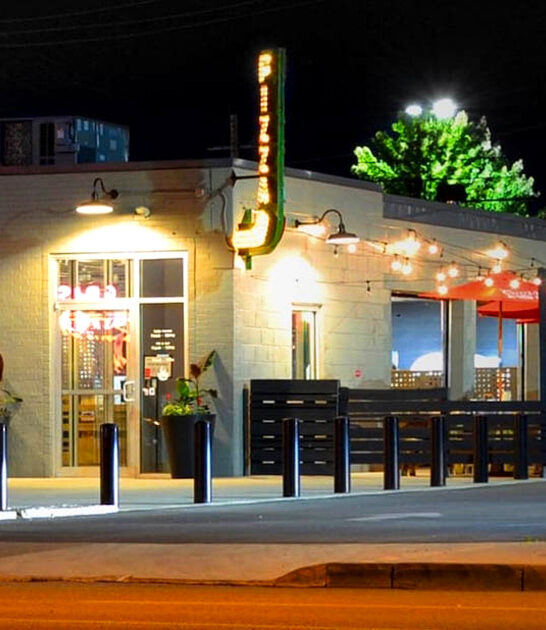 restaurant ohio oven pizza ftr