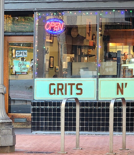 restaurant oregon biscuits gravy ftr