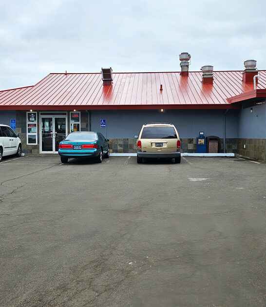 restaurant oregon cinnamon old ftr