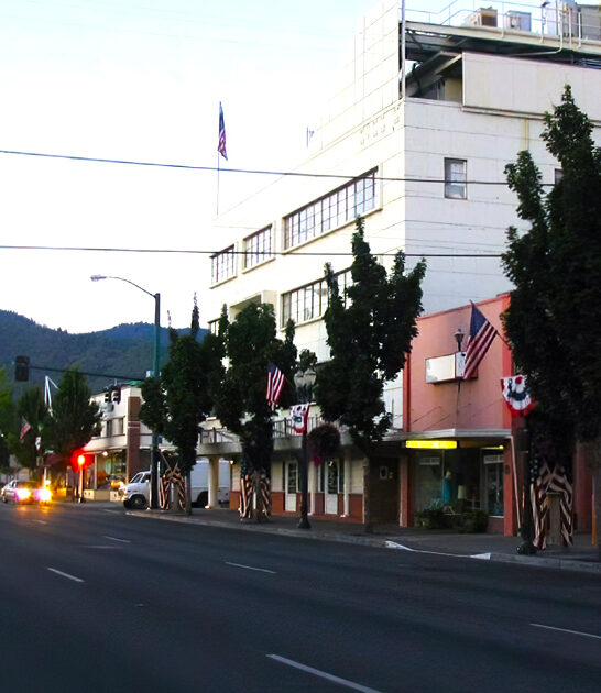 retiree paradise oregon towns ftr