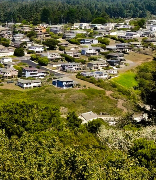 seaside town explore california ftr