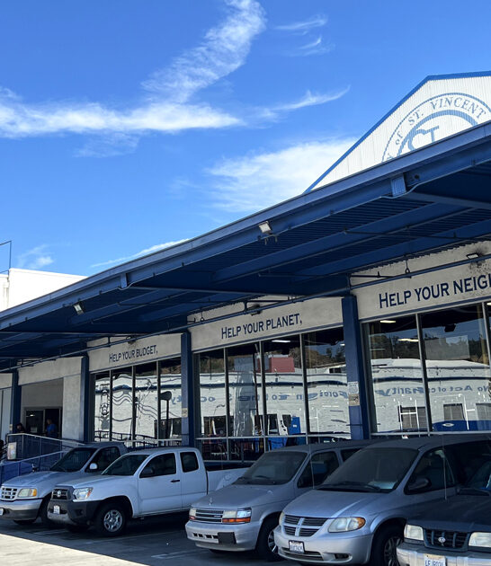 secondhand shop california drive FTR