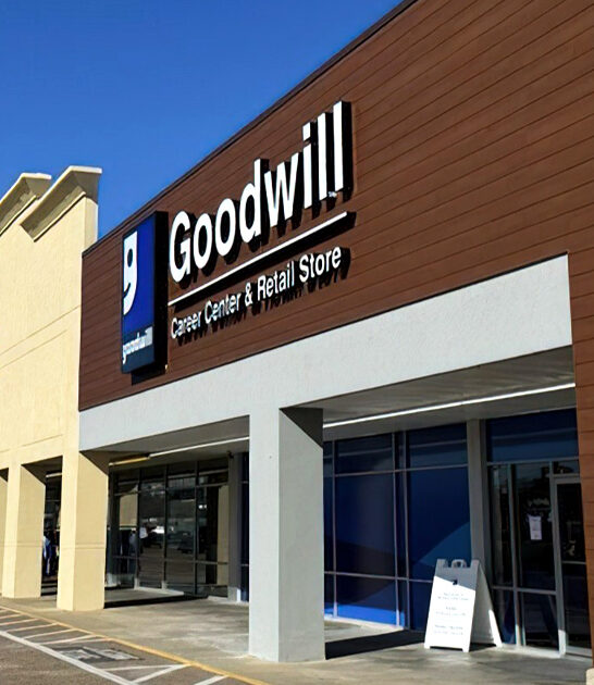 secondhand shop gigantic mississippi ftr