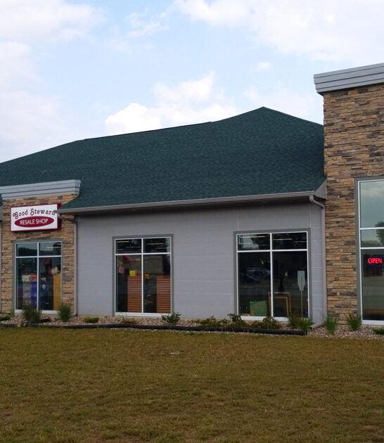 secondhand shops gigantic wisconsin ftr