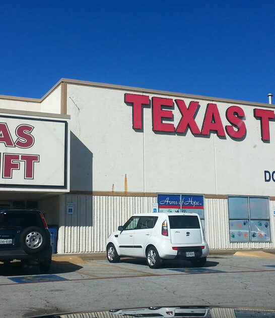 secondhand shops texas treasures ftr