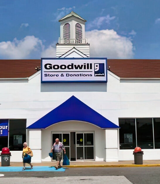 secondhand treasures delaware store ftr