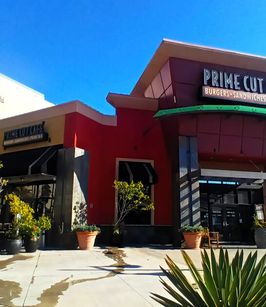 steakhouse california carrot cake ftr