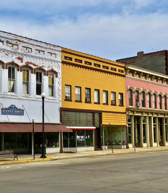 stunning affordable towns illinois ftr