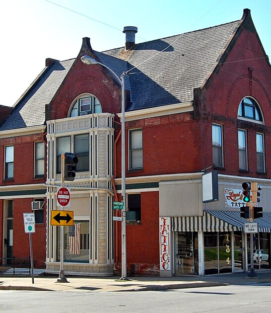 stunning towns illinois alone ftr