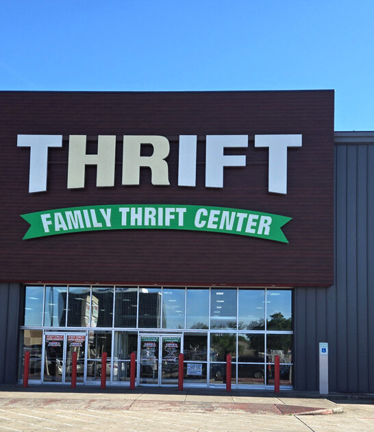 texas thrift store adventure ftr