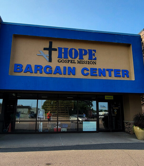 thrift enormous wisconsin store ftr